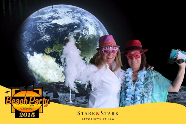 2015 Beach Party Photo Booth - Community Associations Institute New ...